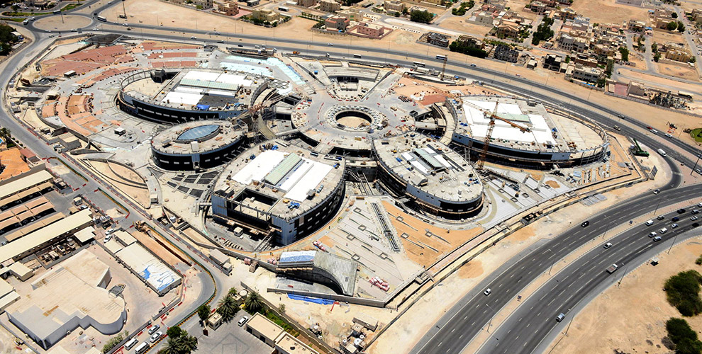 Pavimenti Sopraelevati Petral al Supreme Education Council del Qatar